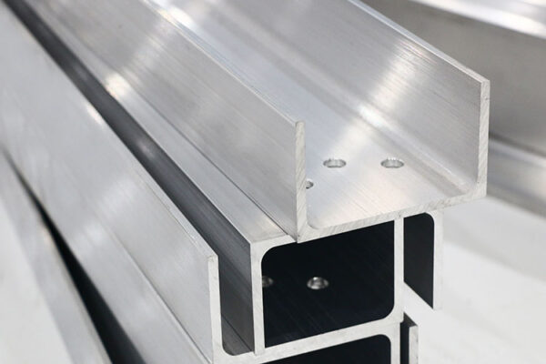 All-aluminum Subframe for Refrigerated Trucks - TOPOLO-TRUCK